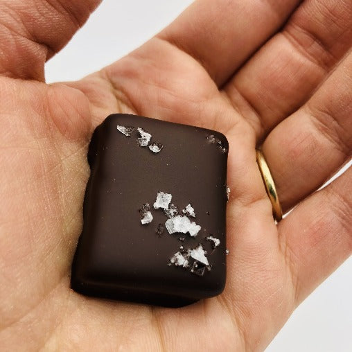 Caramel Box (9 pieces) – Farmhouse Chocolates